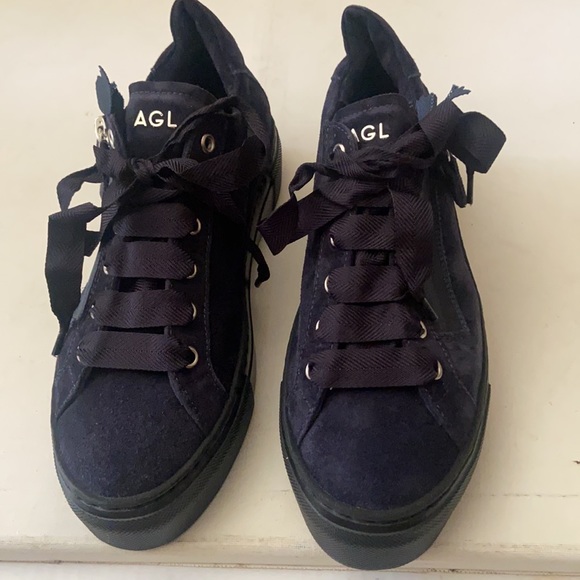 Agl | Shoes | Agl Suede Sneakers | Poshmark